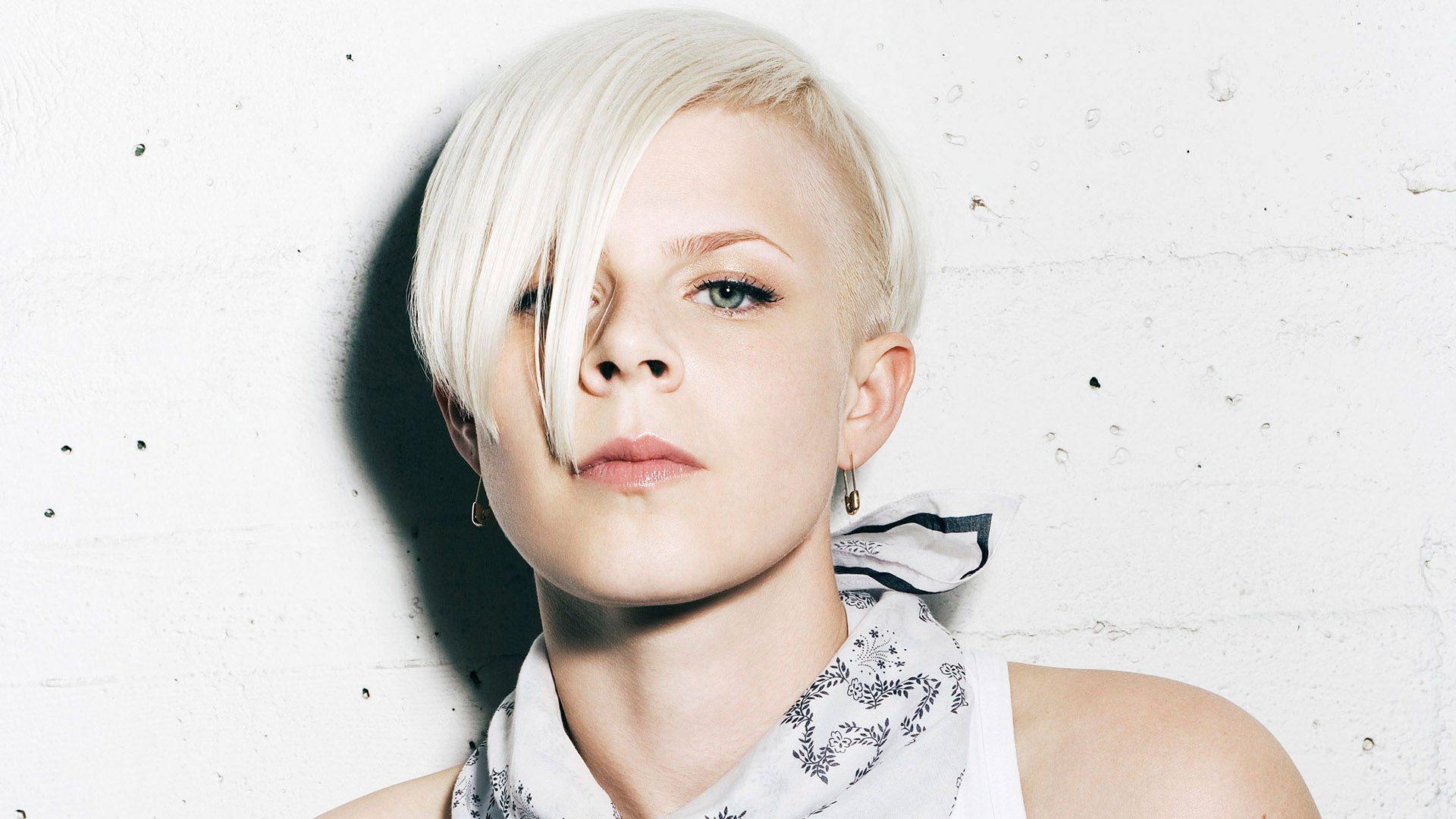 Robyn | Radio i Spotify - Radiofy